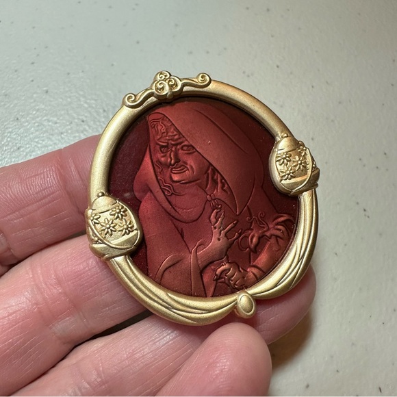 Disney | Accessories | Disney Pin Mother Gothel Tangled Le 30 From Love ...